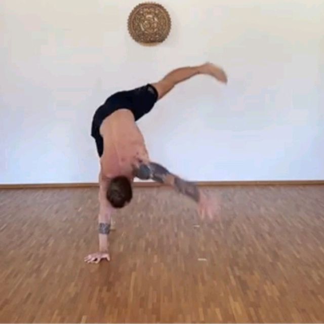 Square Exercise by Alex 🌊. - Exercise How-to - Skimble