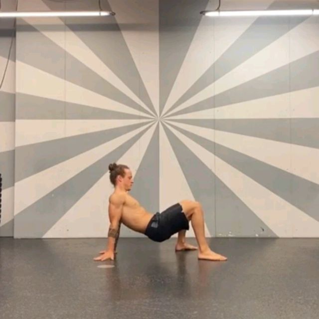 Swipe Swept by Alex 🌊. - Exercise How-to - Skimble