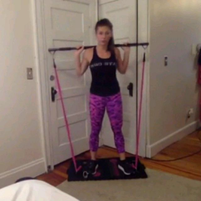 BodyBoss Core Rotation - Exercise How-to - Workout Trainer by Skimble