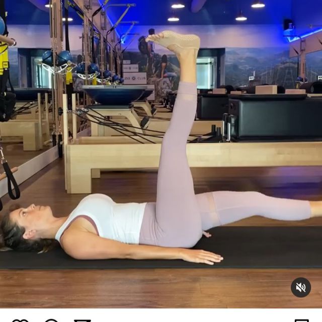 Single Leg Extentions by Rushfitness 💪🏽 - Exercise How-to - Skimble