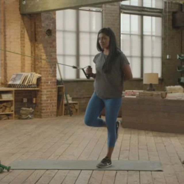 Single Leg Squat And Row por Chan Y. - Ejercicio Cómo hacerlo - Skimble