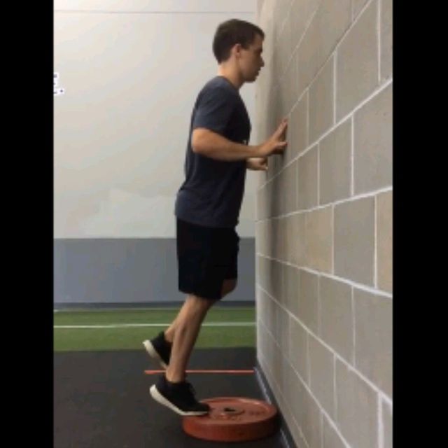 Sl Calf Raises by Francisco Perez - Ejercicio Cómo hacerlo - Skimble