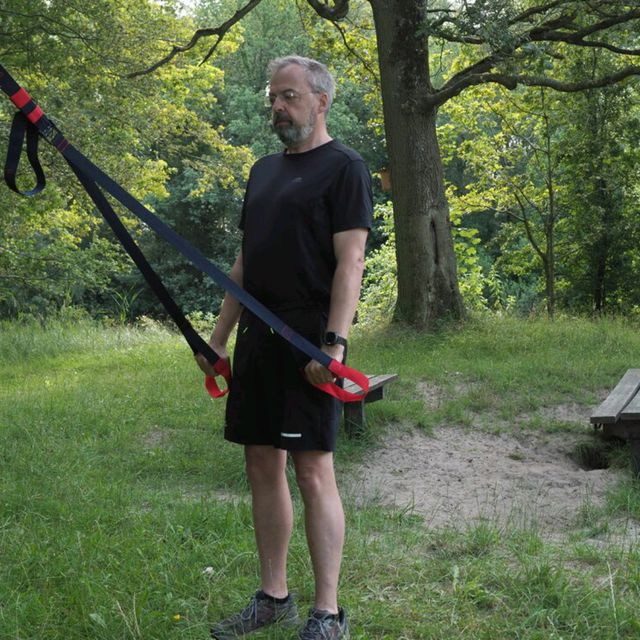 TRX Mid Row To Muscle Up - Exercise How-to - Skimble