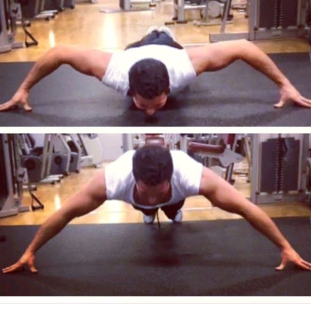 Flexión Crucifijo por Xexu Lara - Ejercicio Cómo hacerlo - Skimble