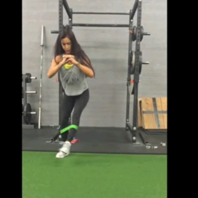 Front Cross Squat by Amber A. - Exercise How-to - Skimble