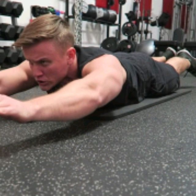 Superman Holds by 𝔻𝕖𝕤𝕖𝕣𝕥 𝔽𝕠𝕩🦊 🌟 - Exercise How-to - Skimble