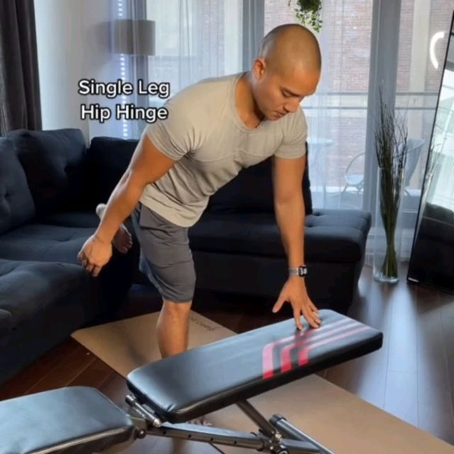 Single Hinge With Bench by Susan H. - Exercise How-to - Skimble