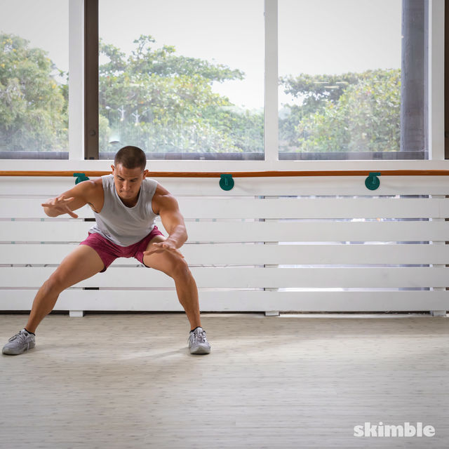 Monkey Walks - Exercise How-to - Skimble Workout Trainer