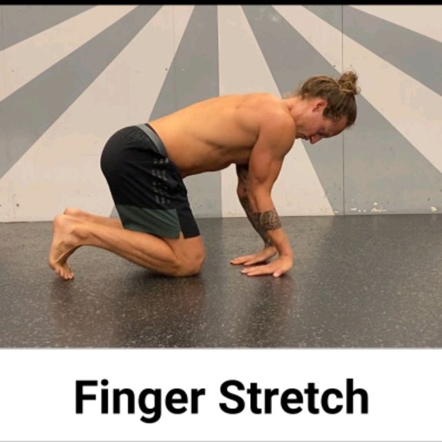 Finger Stretch by Alex 🌊. - Exercise How-to - Skimble