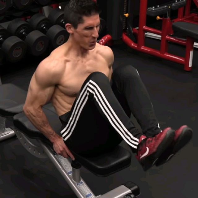 3-Way Seated Knee Tucks by Brittany D. - Exercise How-to - Skimble