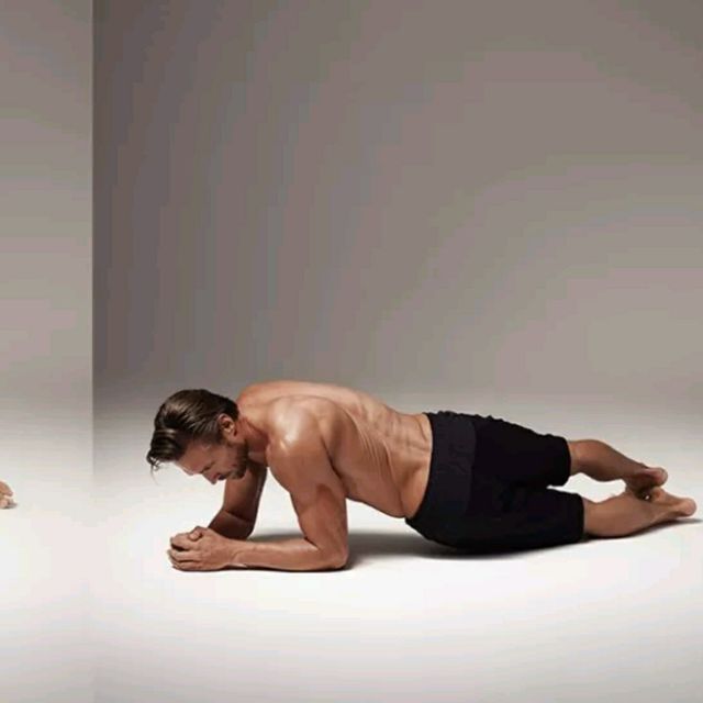 Rolling Plank by Martel Berry - Exercise How-to - Skimble