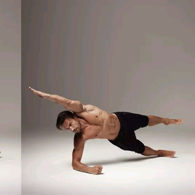 Side Plank Crunch by Martel Berry - Exercise How-to - Skimble