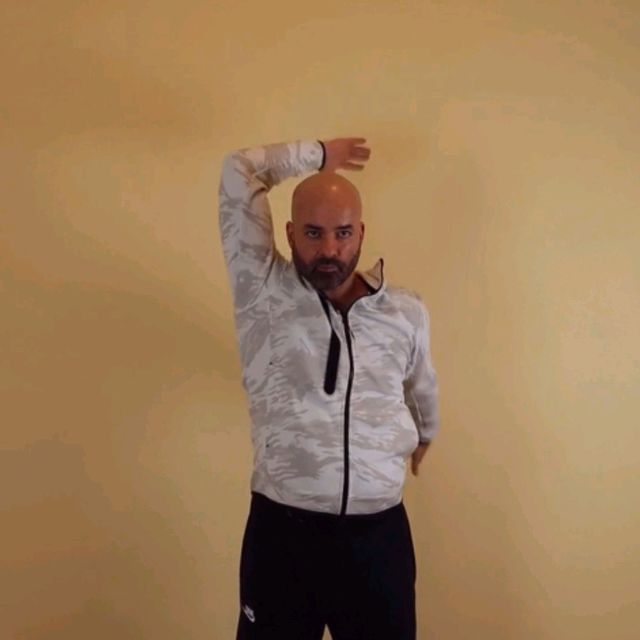 Vertical Arm Swing by Kirk W. - Exercise How-to - Skimble