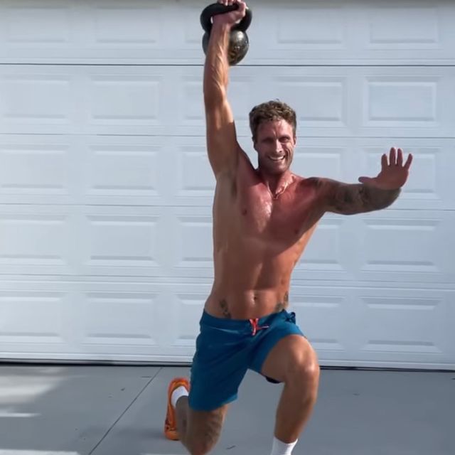 Snatch Into Reverse Lunge by Livbeyond 💫. - Exercise How-to - Skimble