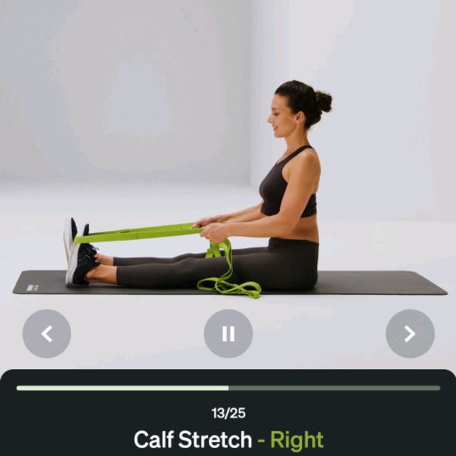 Calf Stretch - Right por Rajeswari D. - Ejercicio Cómo hacerlo - Skimble