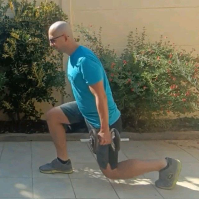 DB Squat To Reverse Lunge by Francisco Perez - Ejercicio Cómo hacerlo ...
