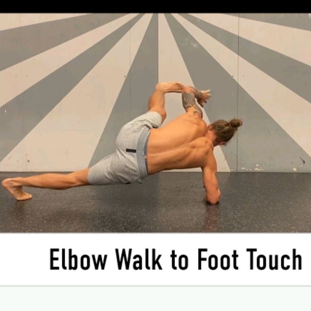 Elbow Walk To Foot Touch by Alex 🌊. - Exercise How-to - Skimble
