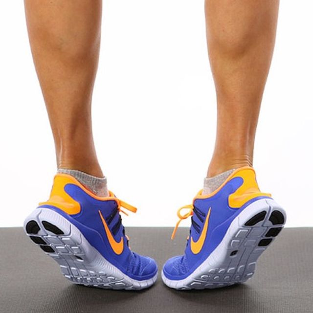 Inverted Calf Raises by Alanna J. - Exercise How-to - Skimble