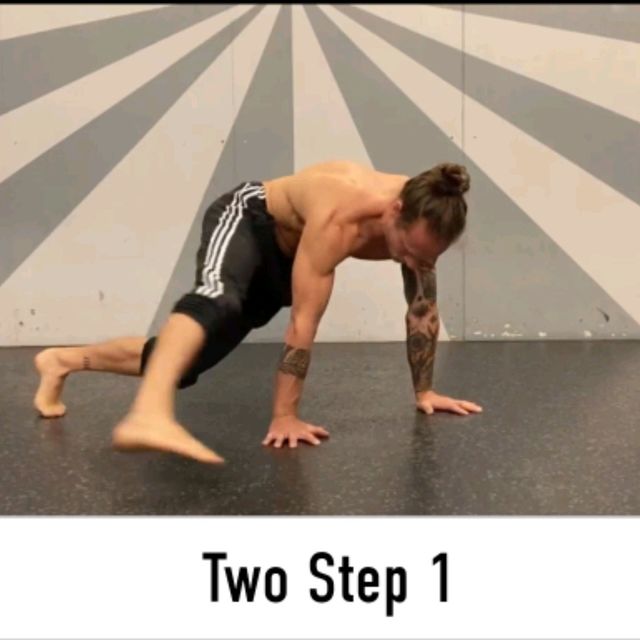Two Step by Alex 🌊. - Exercise How-to - Skimble Workout Trainer