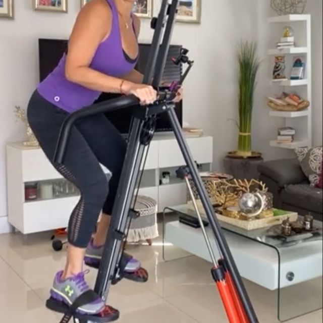 Climber - Quick Continuous Shuffle Squats by Vera M. - Exercise How-to ...