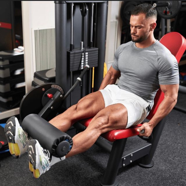 Leg Extensions by Neale Davis - Exercise How-to - Skimble