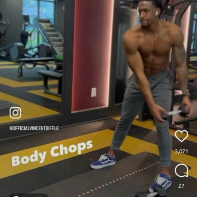 Body Chop por Martel Berry - Ejercicio Cómo hacerlo - Skimble