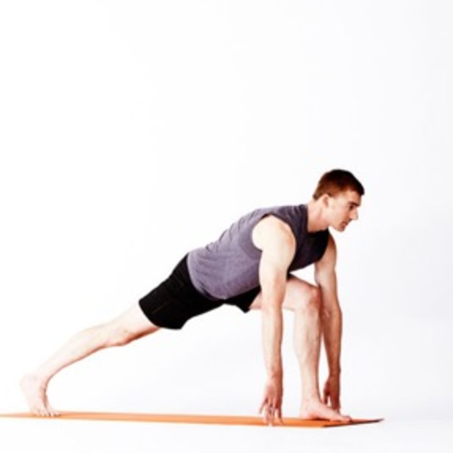 Left Flying Warrior by Jataesha C. - Exercise How-to - Skimble