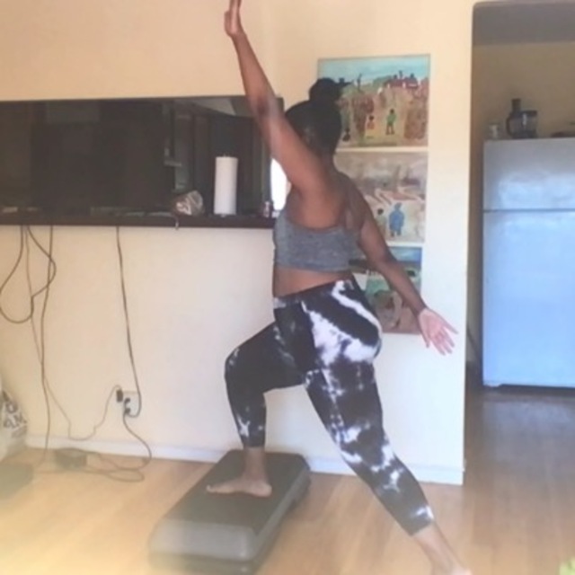 Steps With Arm Scissors by Jataesha C. - Exercise How-to - Skimble