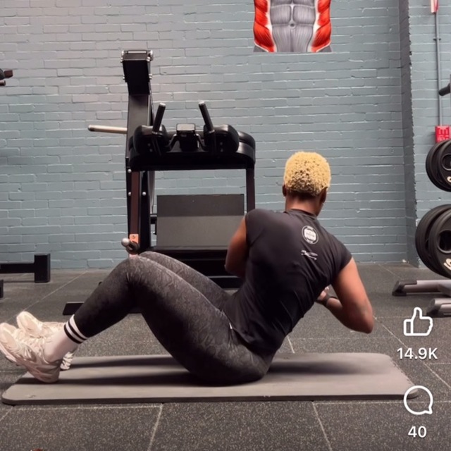 Twisty Crunch by Jataesha C. - Exercise How-to - Skimble