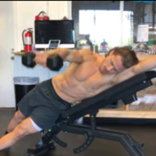 Powell Raise por Martel Berry - Ejercicio Cómo hacerlo - Skimble