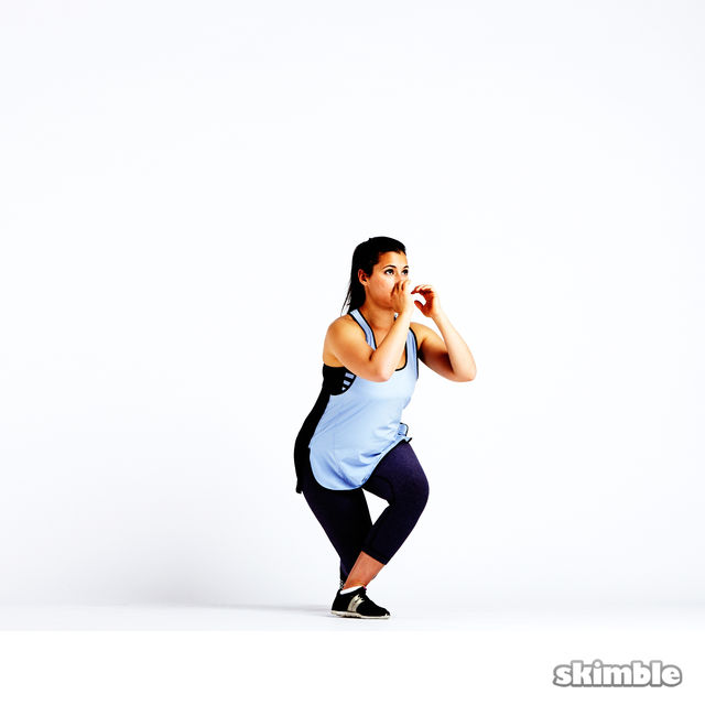 Crossover Lunges with Rotation - Ejercicio Cómo hacerlo - Skimble