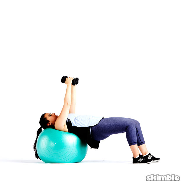 Ball Alternating Fly - Exercise How-to - Skimble Workout Trainer