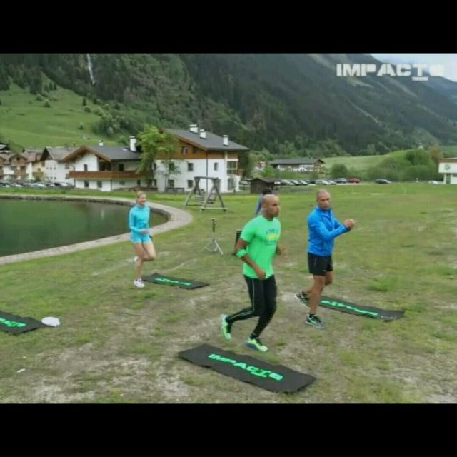 Run In Place - Exercise How-to - Workout Trainer by Skimble