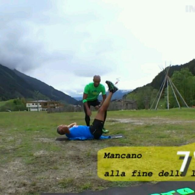 Raised Legs Crunch - Exercise How-to - Workout Trainer by Skimble