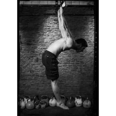 Arch - Exercise How-to - Workout Trainer by Skimble