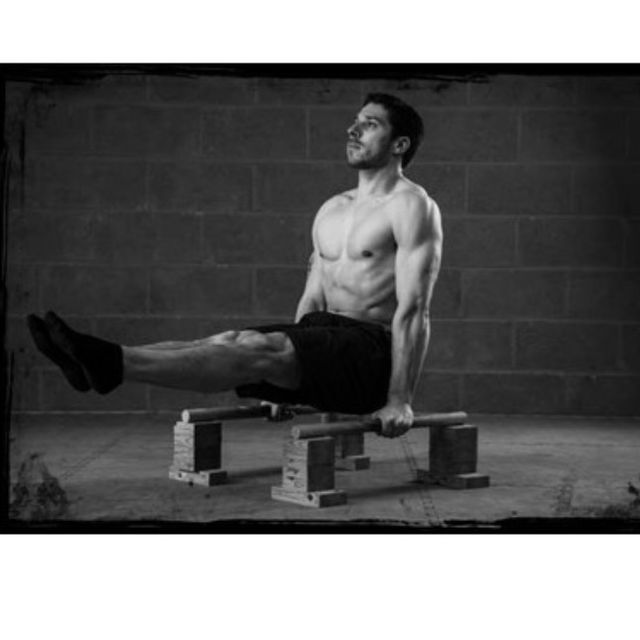 Lever by Sam Stitt - Exercise How-to - Skimble Workout Trainer