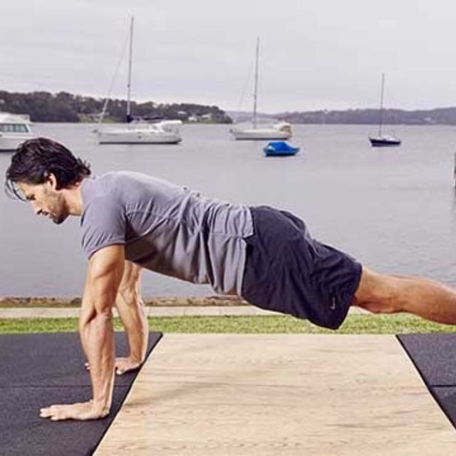 Clap Push Up by Damien R. - Exercise How-to - Skimble