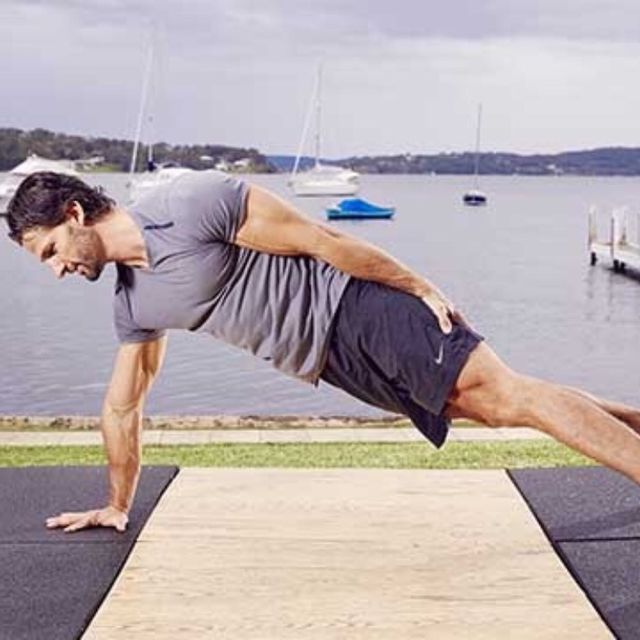 One Arm Pushup by Damien R. - Exercise How-to - Skimble