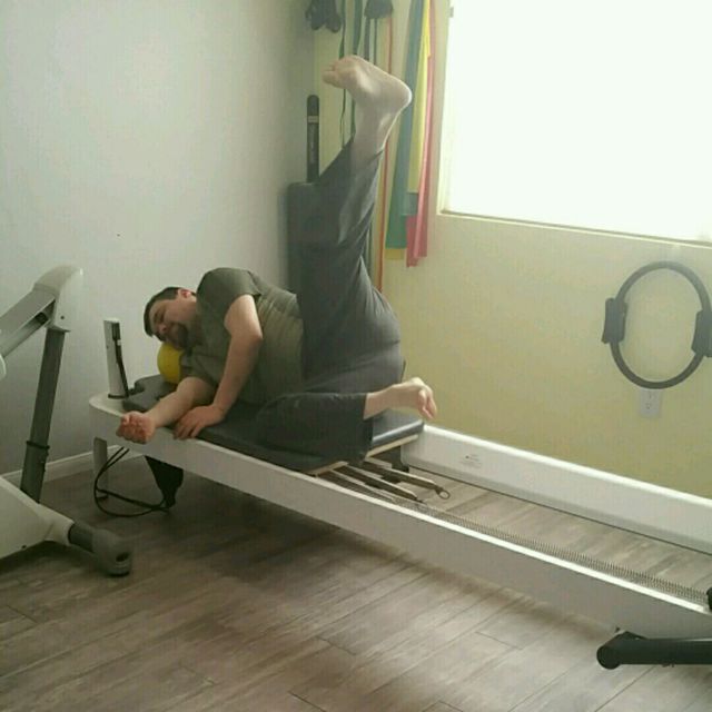 Sideline Leg Raises by Benjamin V. - Exercise How-to - Skimble