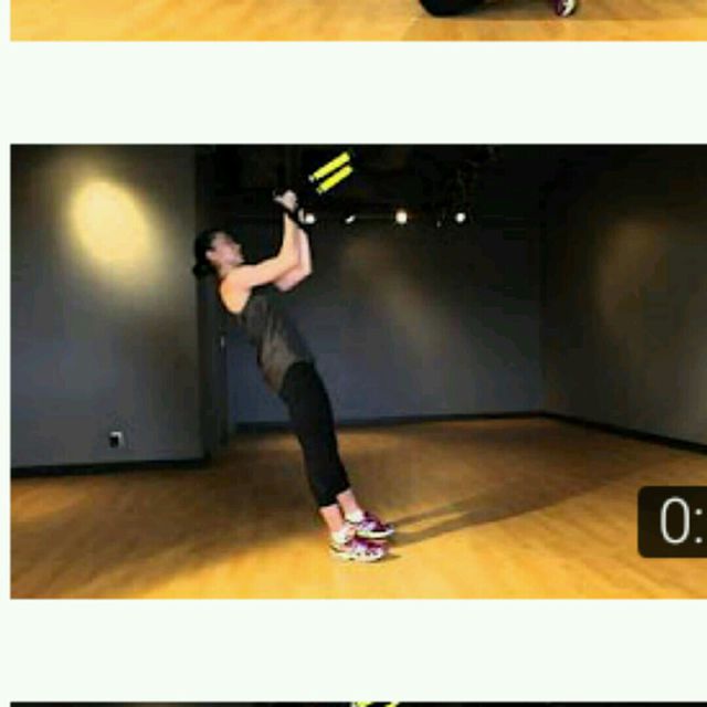 Trx Bicep Curls by Michelle Oliveira - Exercise How-to - Skimble