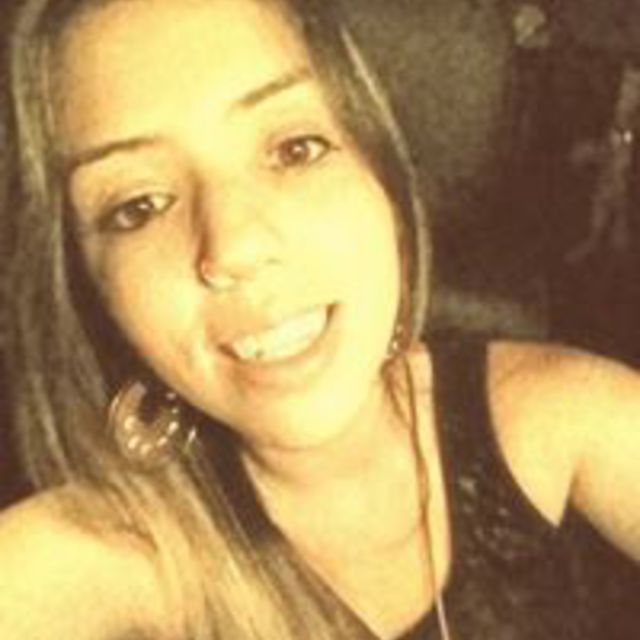 Stephanie Tavares - Profile - Skimble Workout Trainer