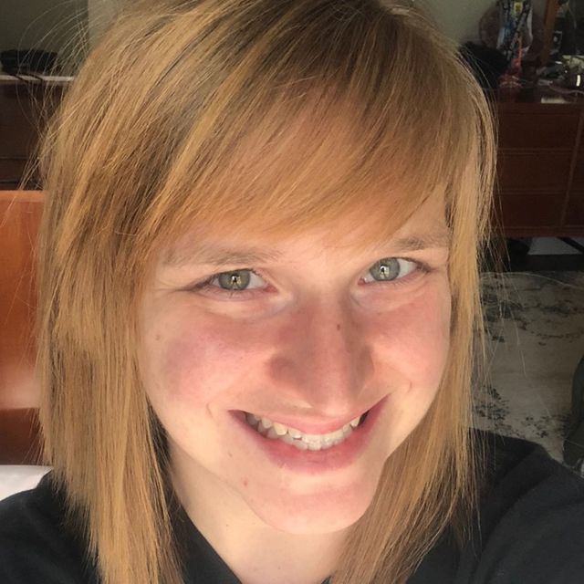 Leah Niblett - Profile - Skimble Workout Trainer