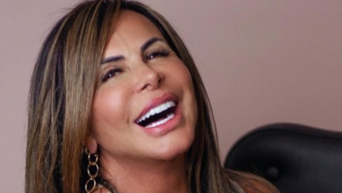 Gretchen diz ter Anitta como referência para manter juventude