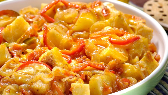 Saiba como fazer esse peixe com batata doce simples e rápido