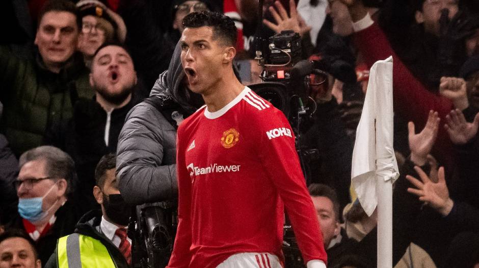 Cristiano Ronaldo surge dançando funk viral de grupo brasileiro