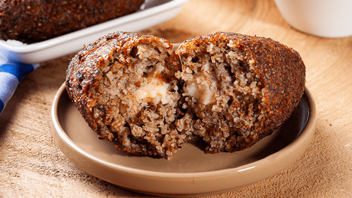 Quibe frito recheado com queijo para você fazer em casa