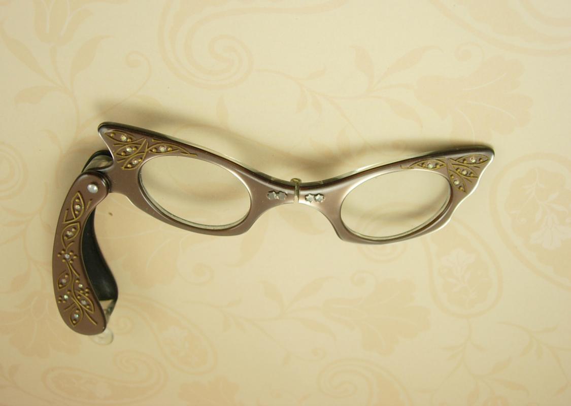 Antiques, Art, Vintage