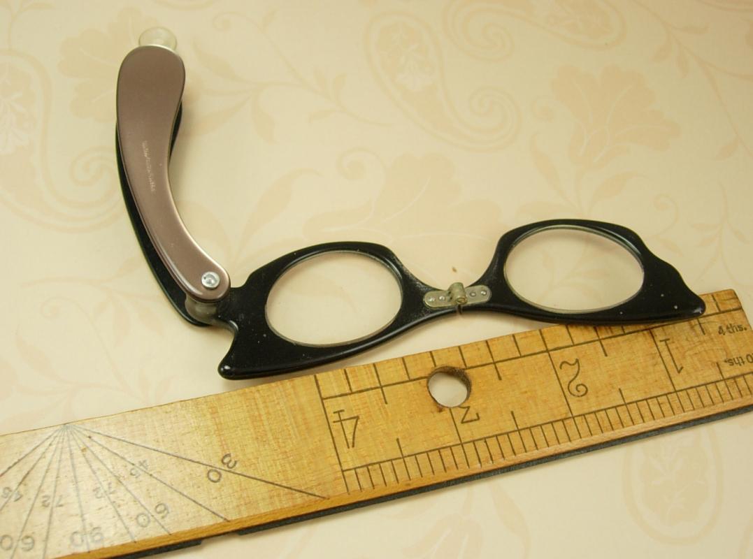 Antiques, Art, Vintage