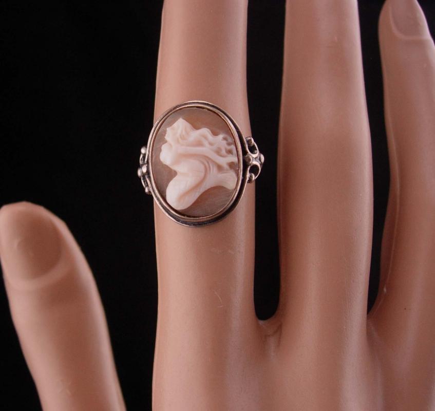 Antiques, Art, Vintage