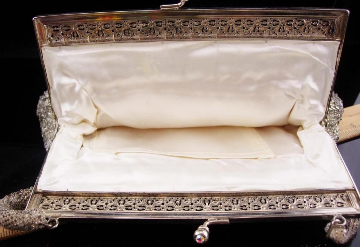 Antiques, Art, Vintage